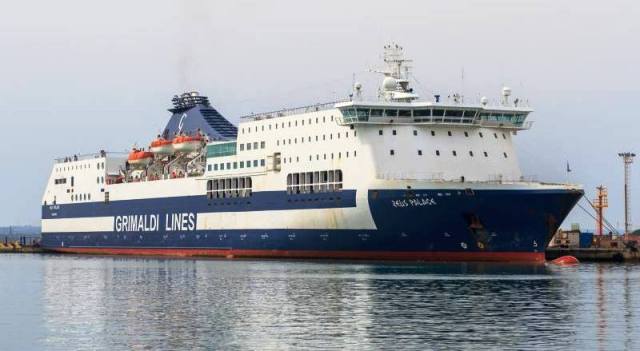 No.1513 Prometheus launched in 2001 | The World's Passenger Ships