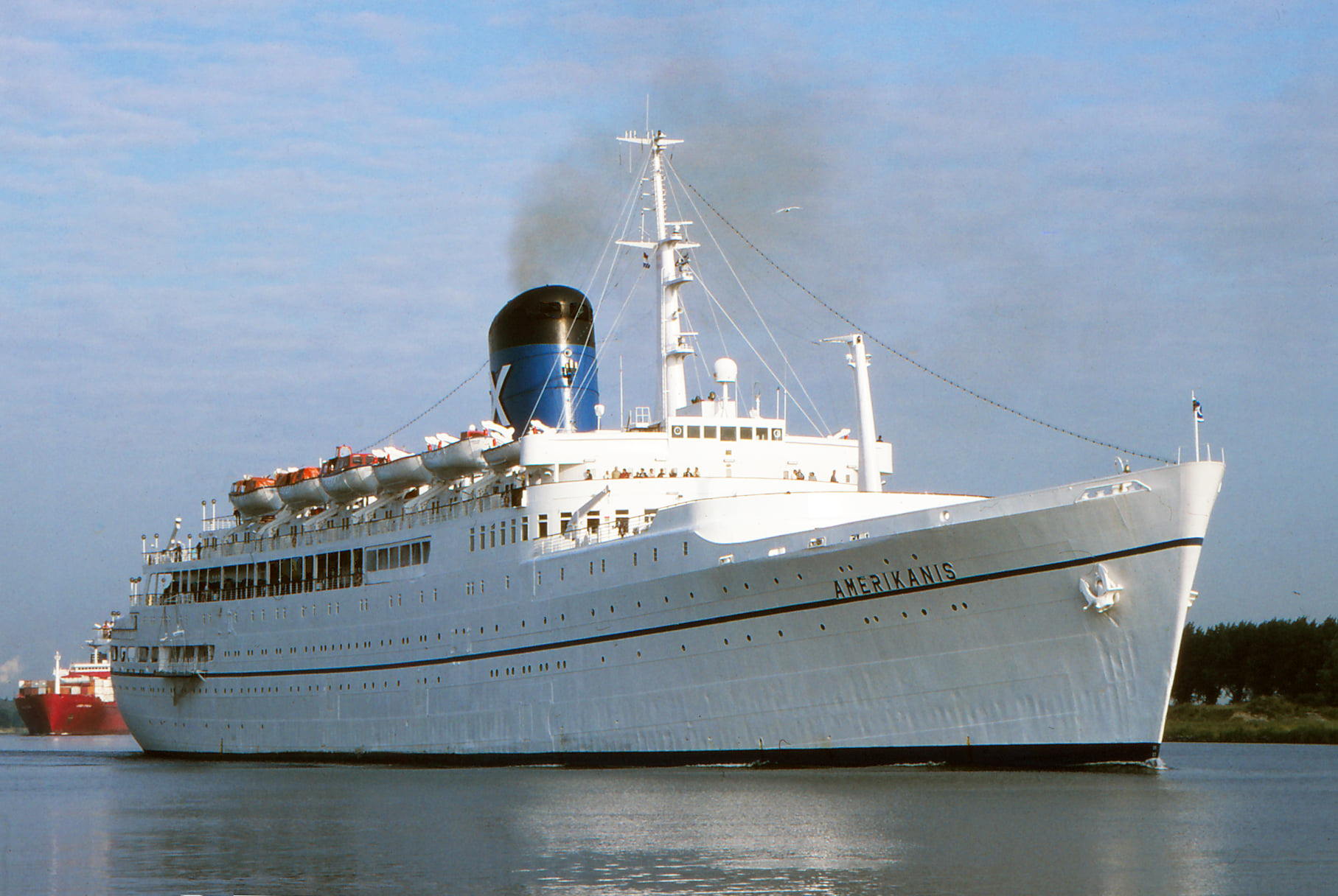No.823 Kenya Castle launched 1951 | The World's Passenger Ships