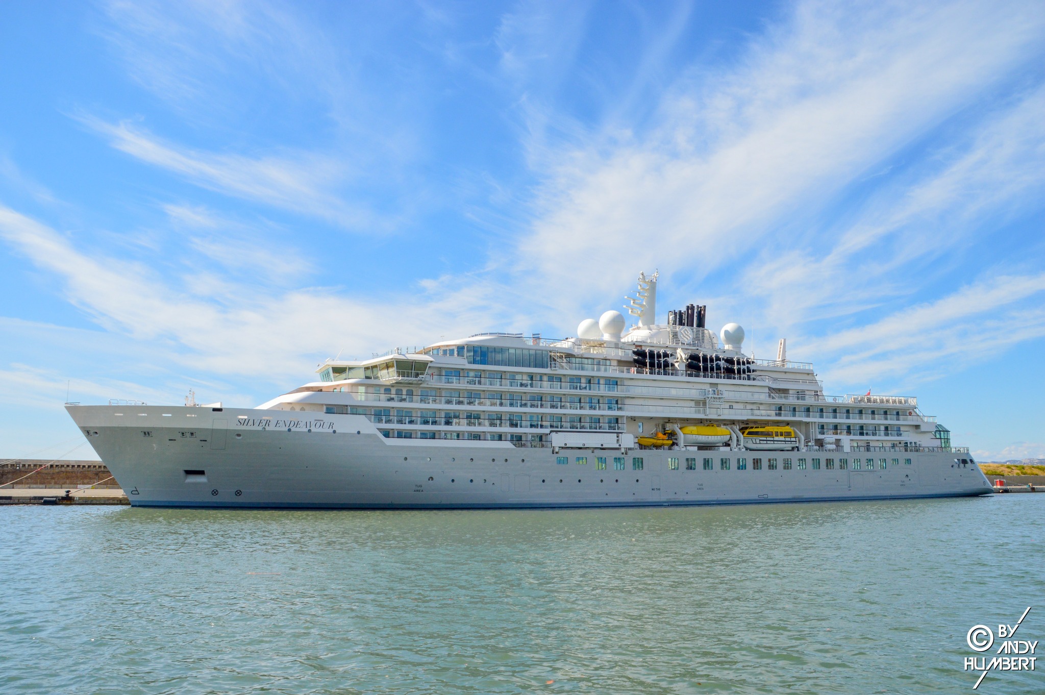 andyhumbert-silver-endeavour | The World's Passenger Ships