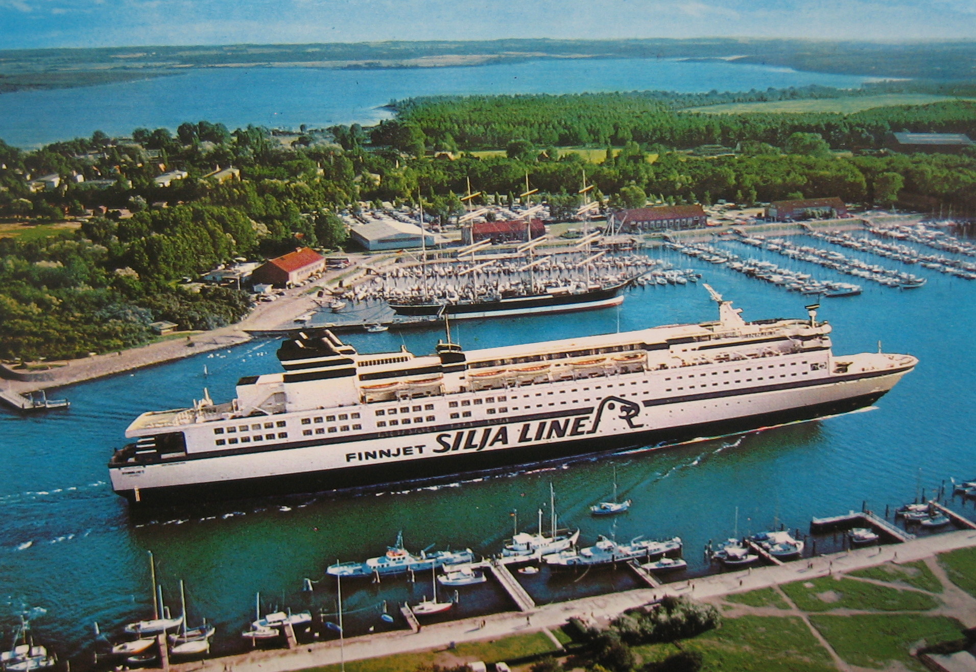 No.1063 Finnjet launched in 1976 | The World's Passenger Ships