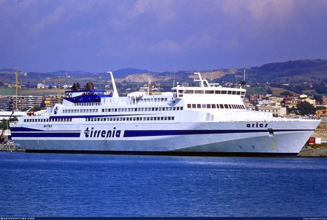 No.1474 Aries launched 1998 | The World's Passenger Ships