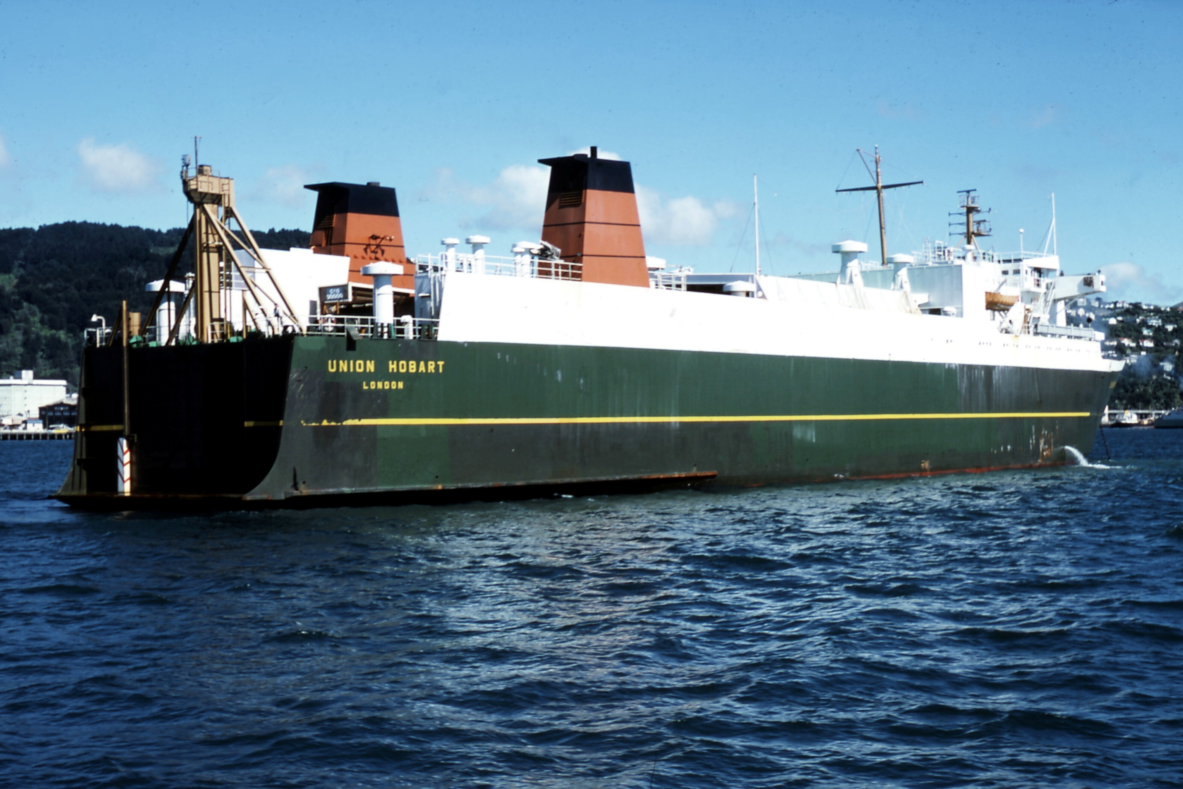 No.1062 Union Hobart launched in 1976 | The World's Passenger Ships