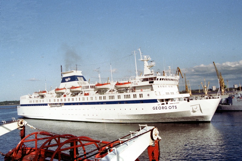 No.1093 Georg Ots launched in 1979 | The World's Passenger Ships