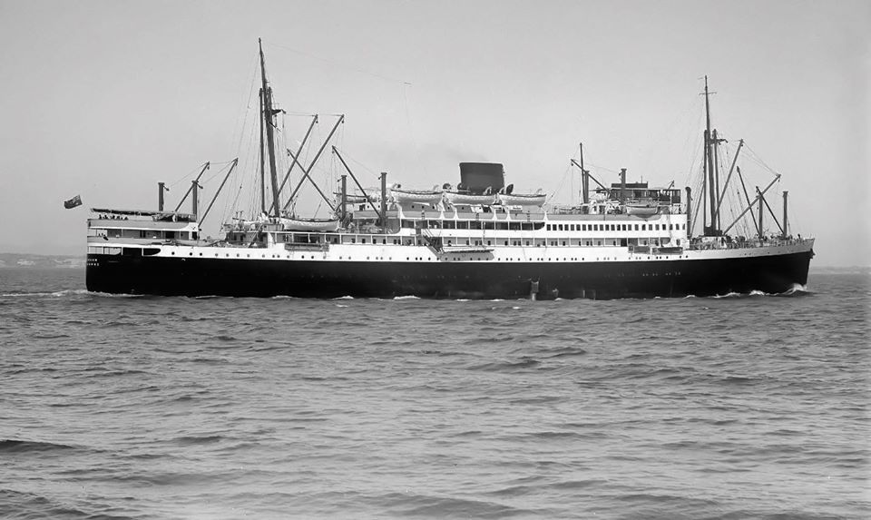 No.572 Duntroon launched in 1935 | The World's Passenger Ships