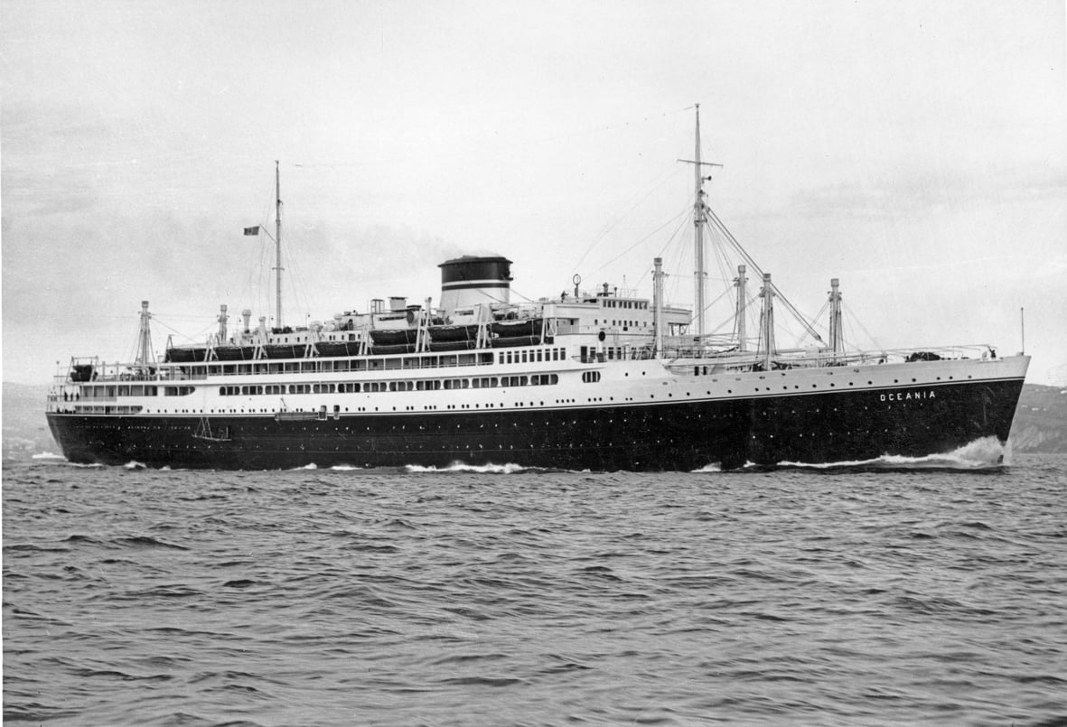 No.558 Oceania launched in 1932 | The World's Passenger Ships