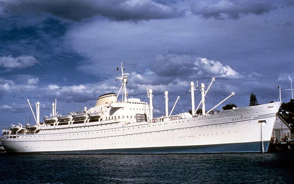 No.805 Neptunia launched in 1950 | The World's Passenger Ships