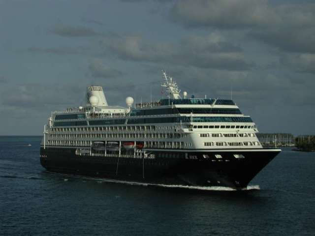 No.1486 R Four launched in 1999 | The World's Passenger Ships