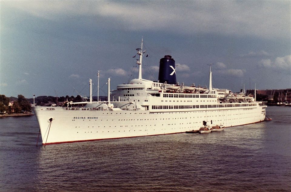 No.605 Pasteur launched in 1938 | The World's Passenger Ships