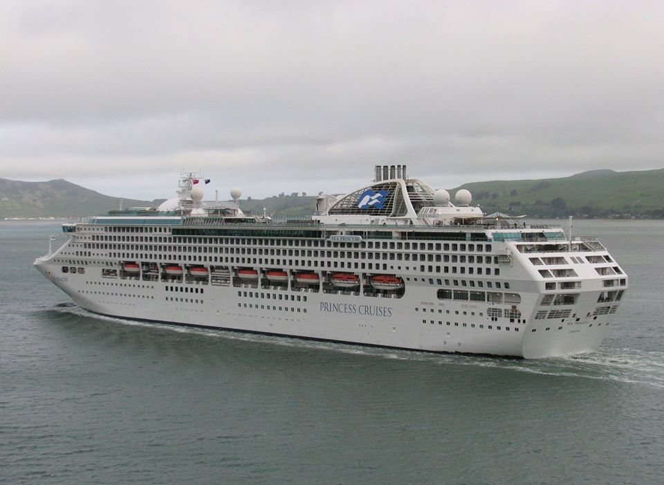 No.1450 Sea Princess launched 1998 | The World's Passenger Ships