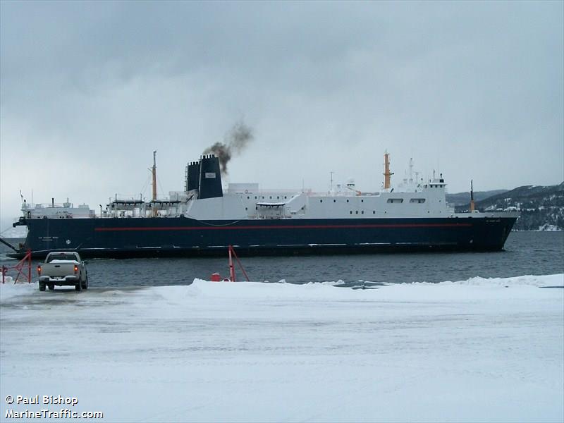 No.1061 Sir Robert Bond launched in 1975 | The World's Passenger Ships