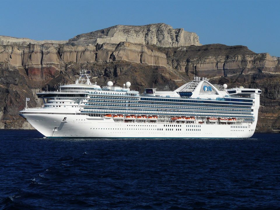 No.1551 Star Princess launched in 2001 | The World's Passenger Ships