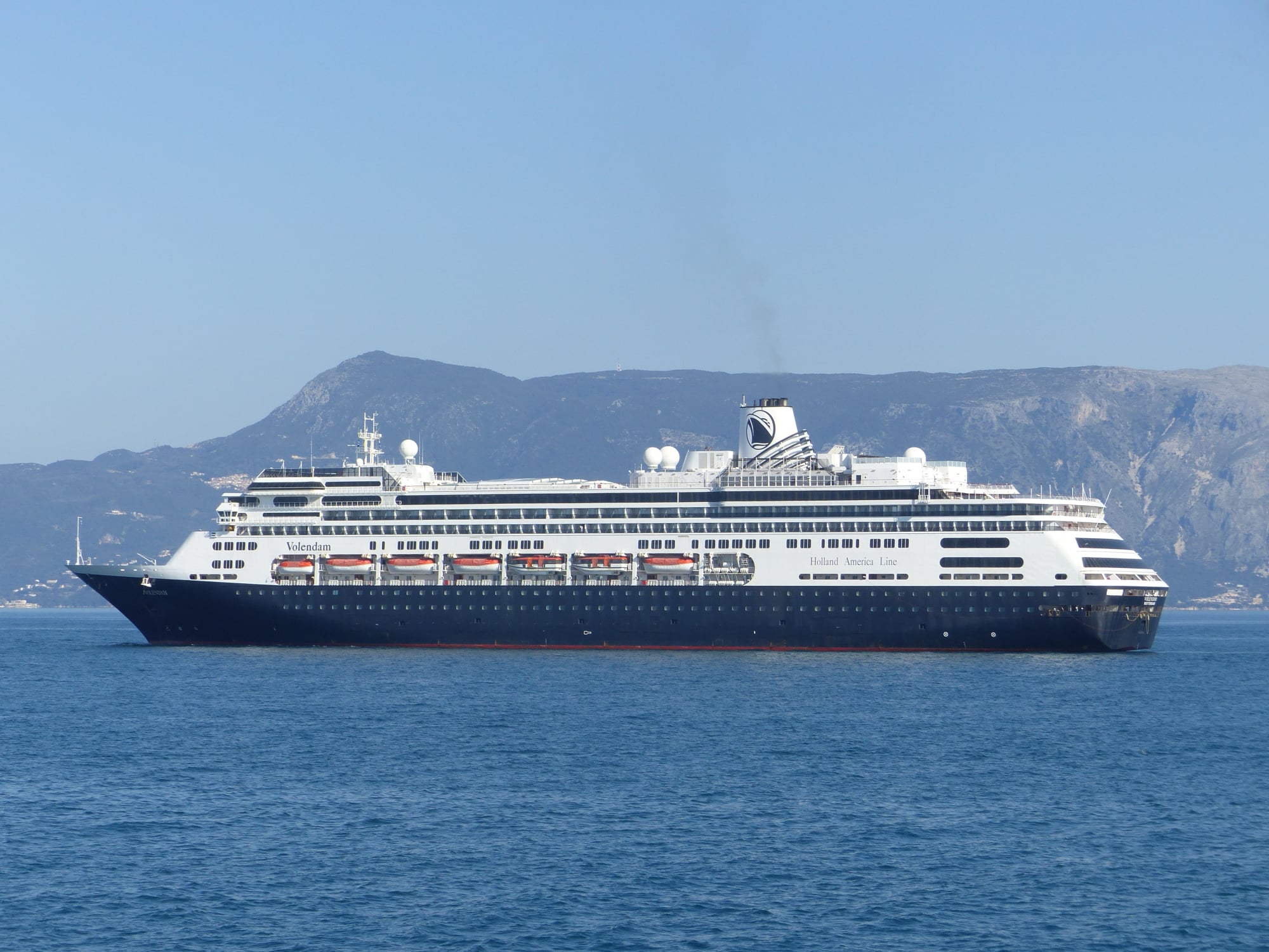 No.1468 Volendam launched in 1998 | The World's Passenger Ships