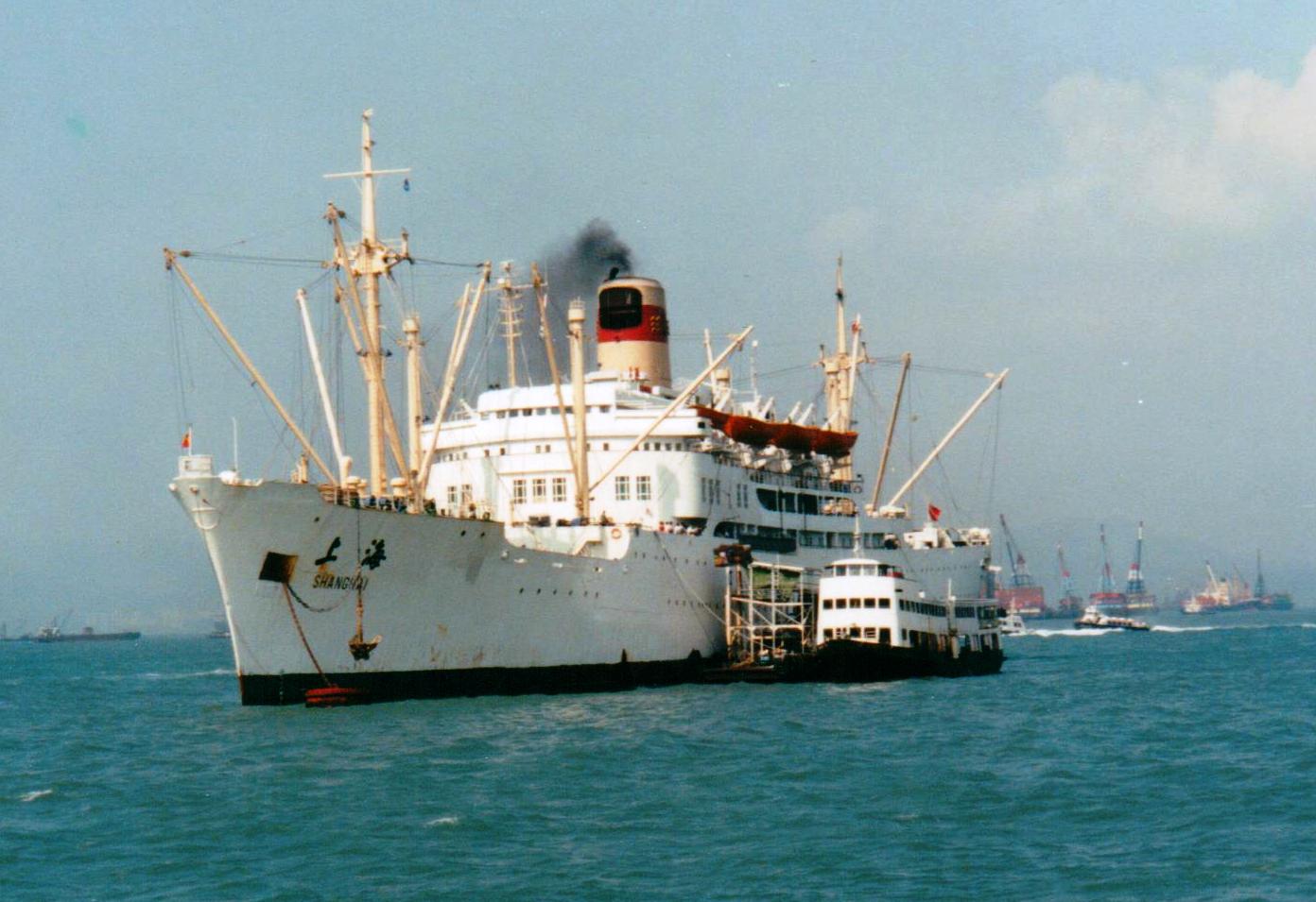 No.893 Baudouinville launched in 1957 | The World's Passenger Ships