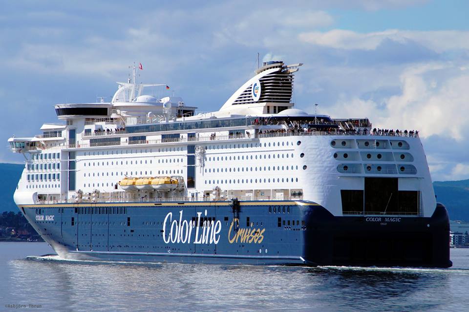 No.1696 Color Magic launched in 2006 | The World's Passenger Ships