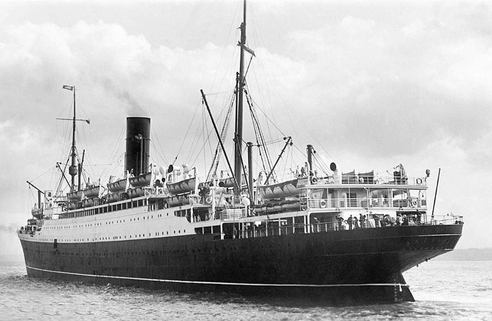 No.340 Andania launched in 1921 | The World's Passenger Ships