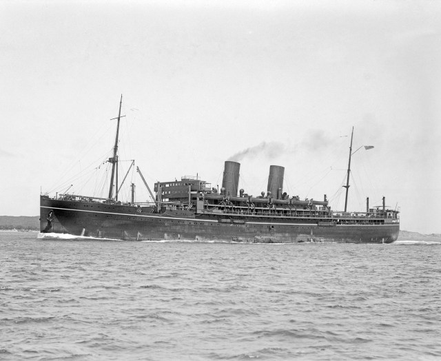 No.415 Chitral launched in 1925 | The World's Passenger Ships