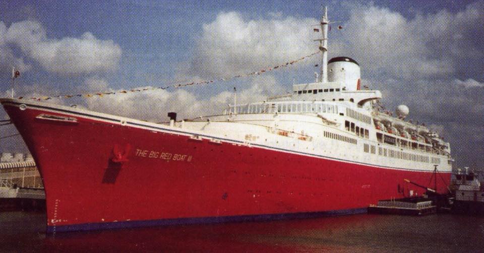 No.915 Transvaal Castle launched 1961 | The World's Passenger Ships