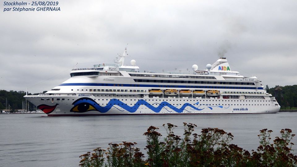 No.1612 AIDAaura launched in 2003 | The World's Passenger Ships