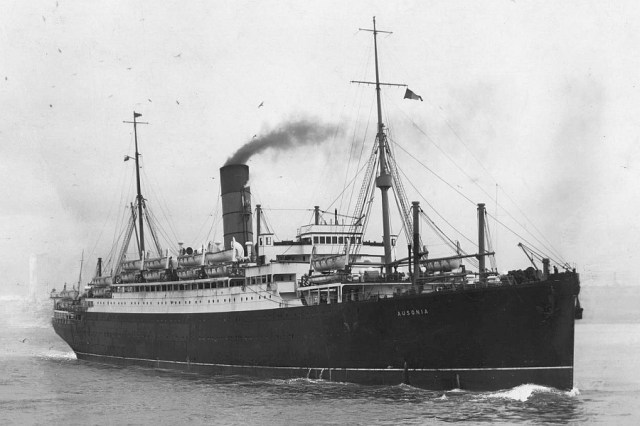 No.325 Ausonia launched in 1921 | The World's Passenger Ships