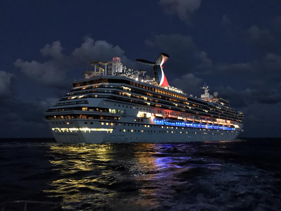 No.1390 Carnival Destiny launched in 1995 | The World's Passenger Ships