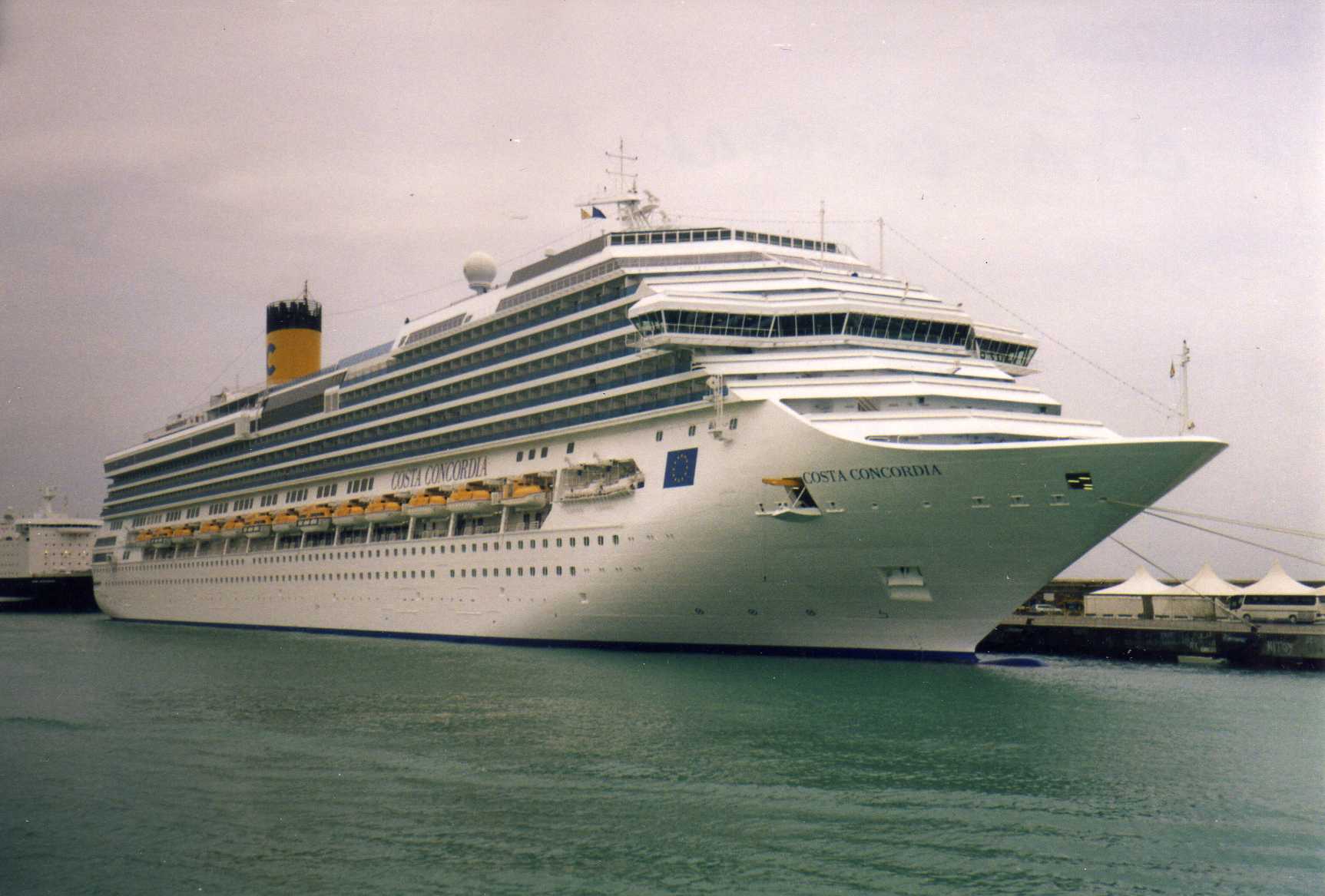 No.1673 Costa Concordia launched in 2006 | The World's Passenger Ships