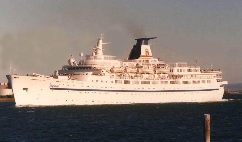 No.871 Port Sydney launched in 1954 | The World's Passenger Ships