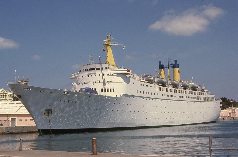No.929 Shalom floated out 1962 | The World's Passenger Ships