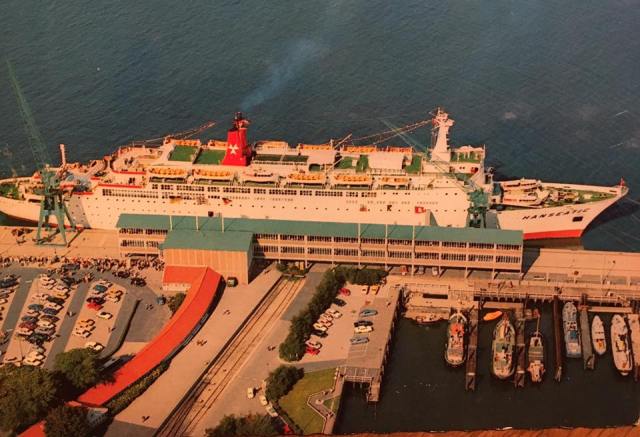 No.929 Shalom floated out 1962 | The World's Passenger Ships