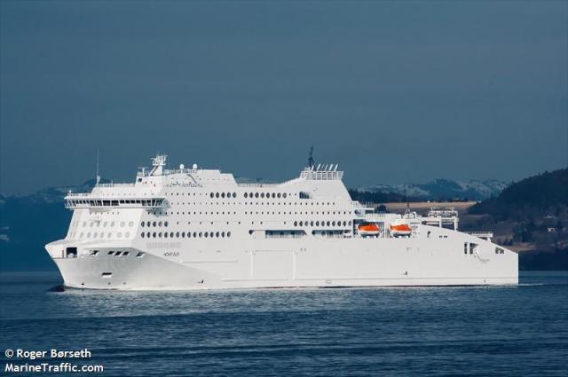 No.1933 Honfleur floated out 14 Dec 2018 | The World's Passenger Ships