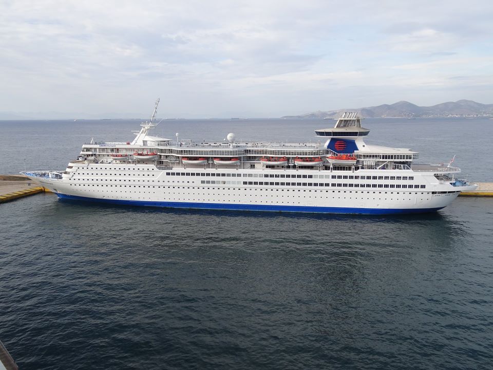 No.1141 Song of America launched in 1981 | The World's Passenger Ships