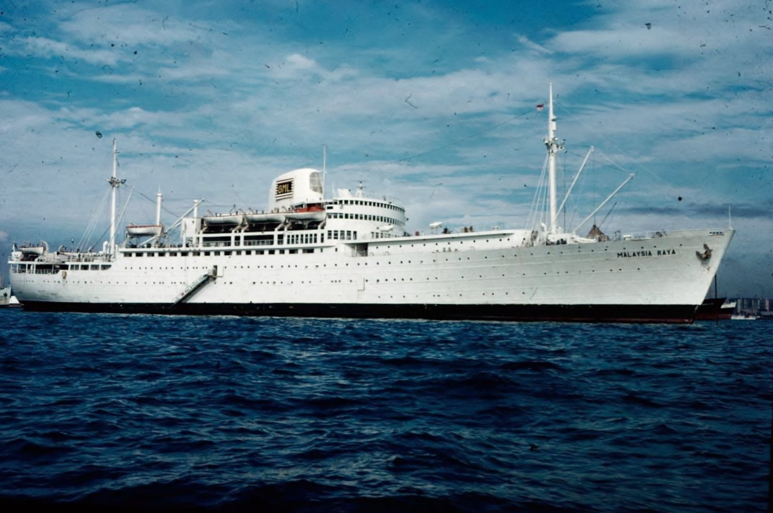 No.855 Laos launched in 1952 | The World's Passenger Ships