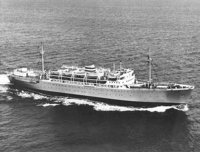 No.867 Uige launched in 1954 | The World's Passenger Ships