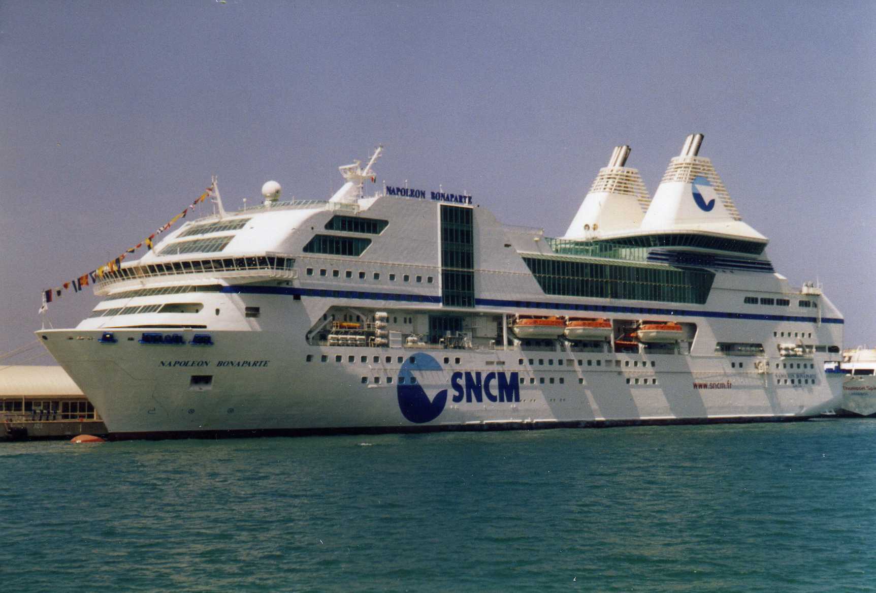 No.1384 Napoleon Bonaparte launched in 1995 | The World's Passenger Ships