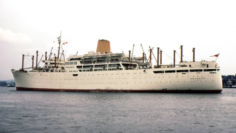 No.910 Arlanza launched in 1960 | The World's Passenger Ships