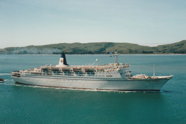 No.929 Shalom floated out 1962 | The World's Passenger Ships