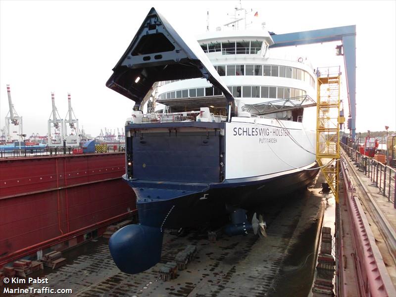 No.1428 Schleswig Holstein launched in 1997 | The World's Passenger Ships