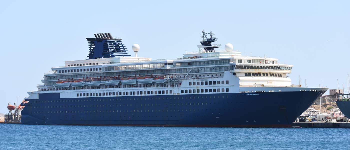 No.1304 Zenith launched in 1992 | The World's Passenger Ships