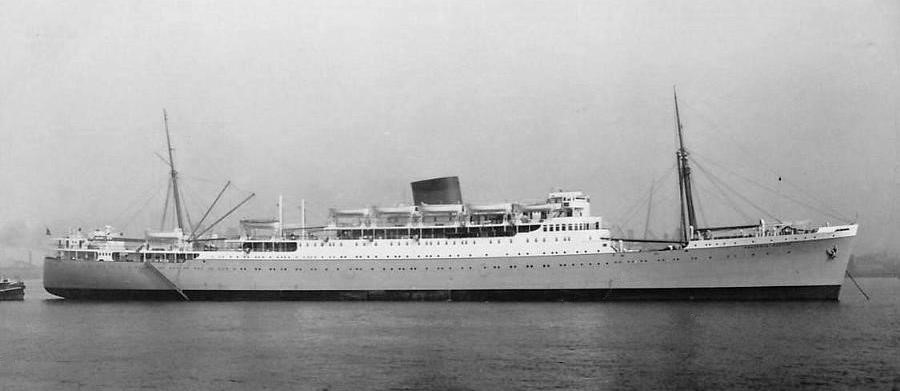 No.620 Pretoria Castle launched in 1938 | The World's Passenger Ships
