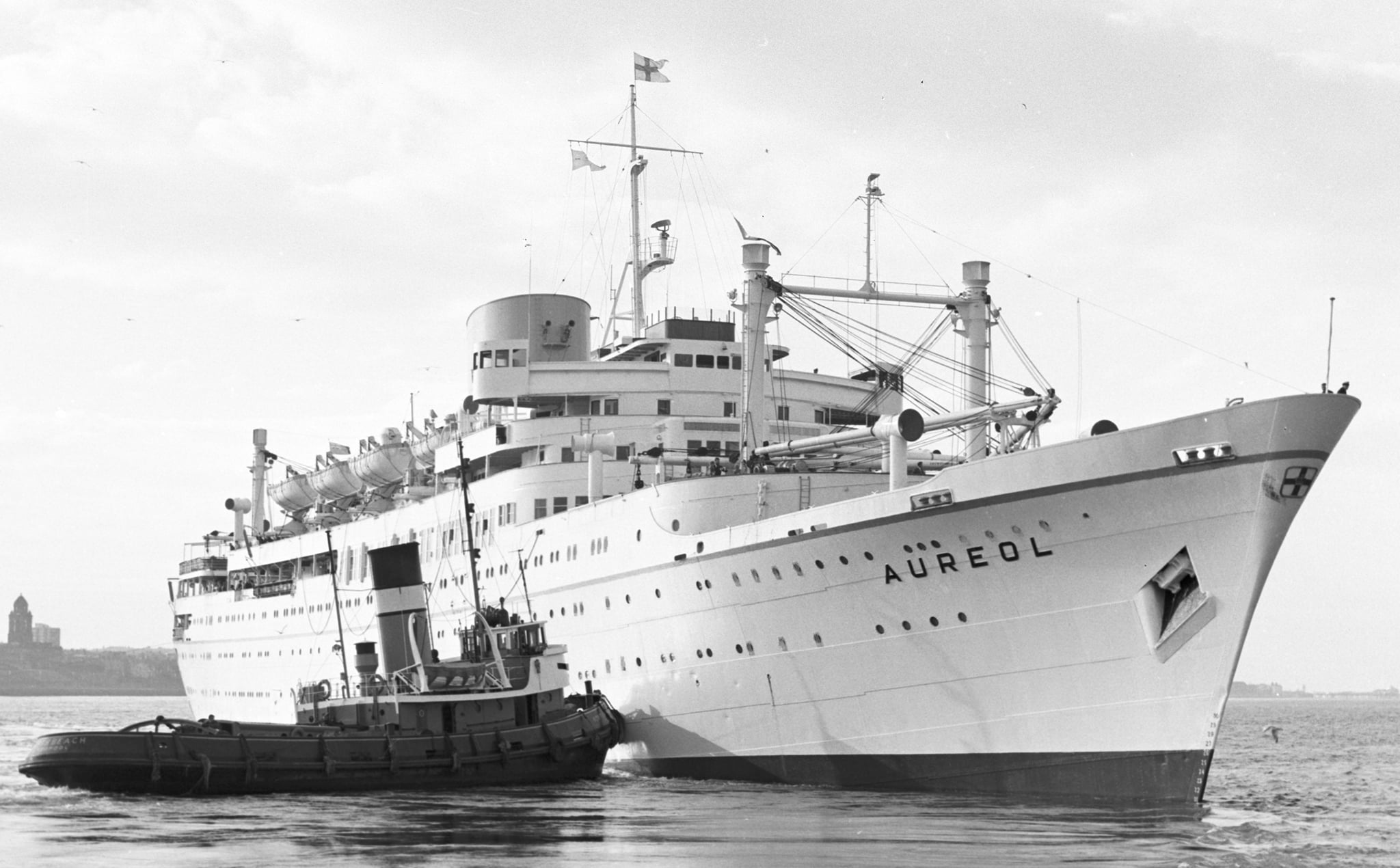 No.818 Aureol launched in 1951 | The World's Passenger Ships