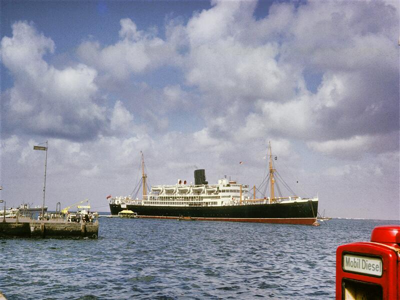 No.751 Caledonia launched in 1947 | The World's Passenger Ships