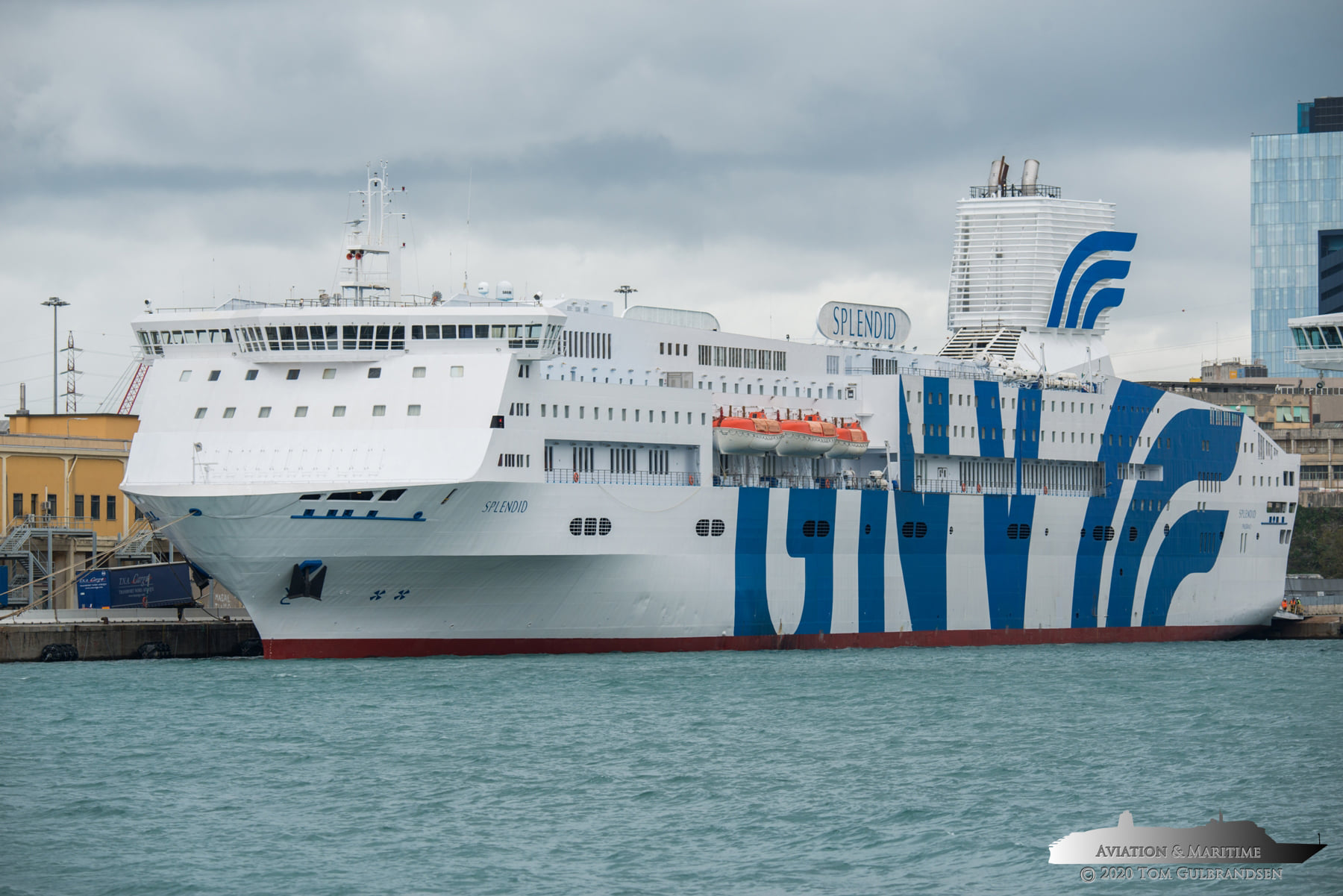 No.1350 Splendid launched in 1993 | The World's Passenger Ships