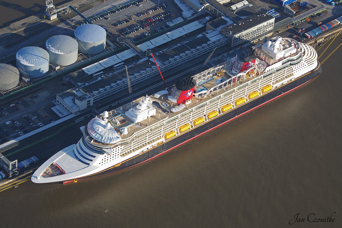 No.1812 Disney Fantasy launched in 2012 | The World's Passenger Ships