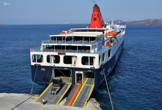 No.1219 New Akashia launched in 1988 | The World's Passenger Ships