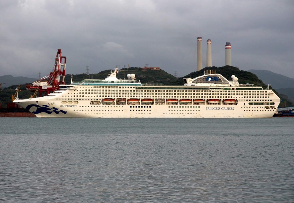 No.1368 Sun Princess launched in 1995 | The World's Passenger Ships